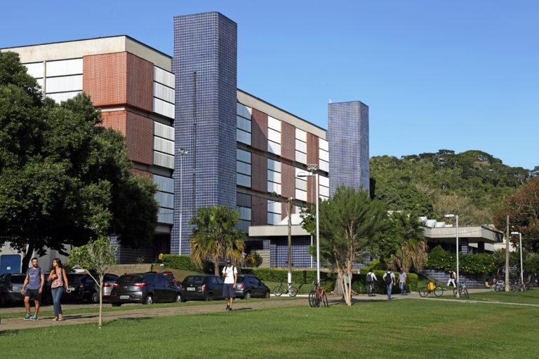 UFV – Universidade Federal de Viçosa